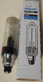 Philips SOX-E 18W BY22d zwarte lampvoet
